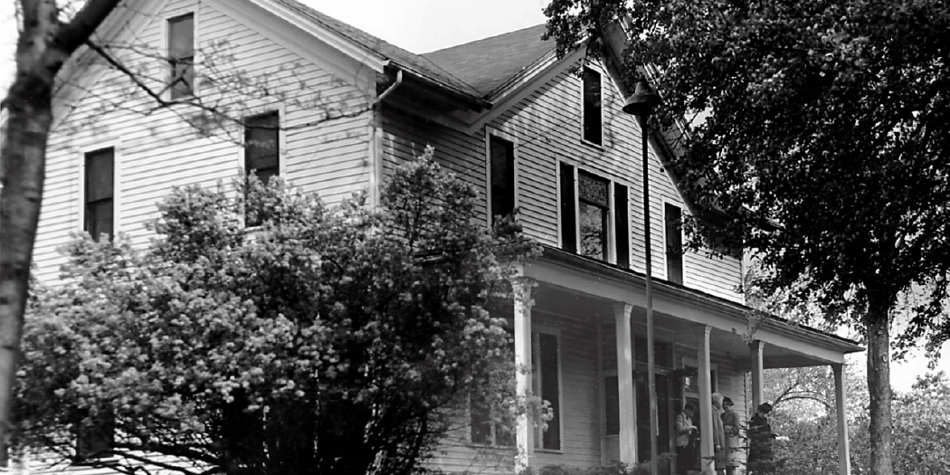 Library History | Helen Plum Library